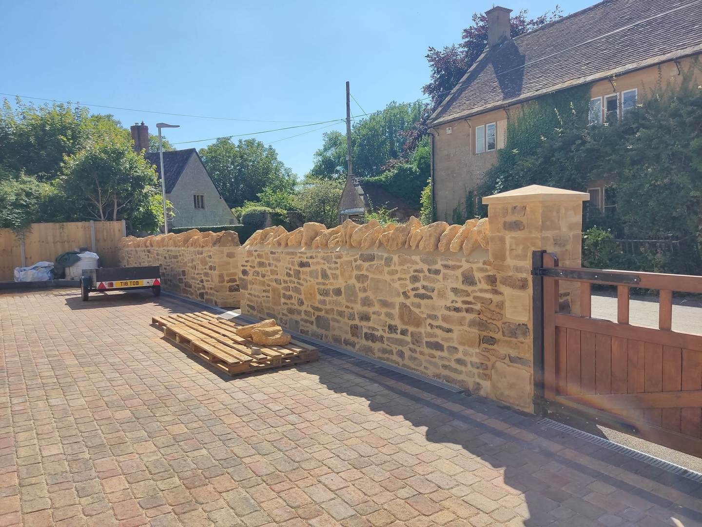 Mark Hamlin | Professional Stonemason & Landscaper